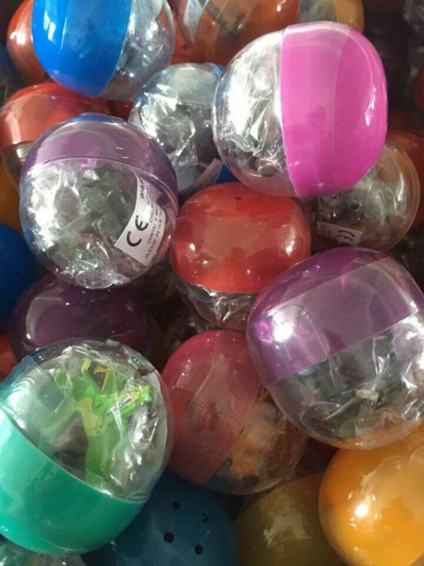 Toy Capsules - Planet Games